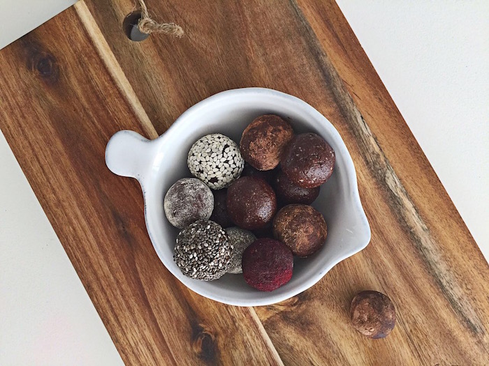 Raw Chocolate Truffles - Live and Taste