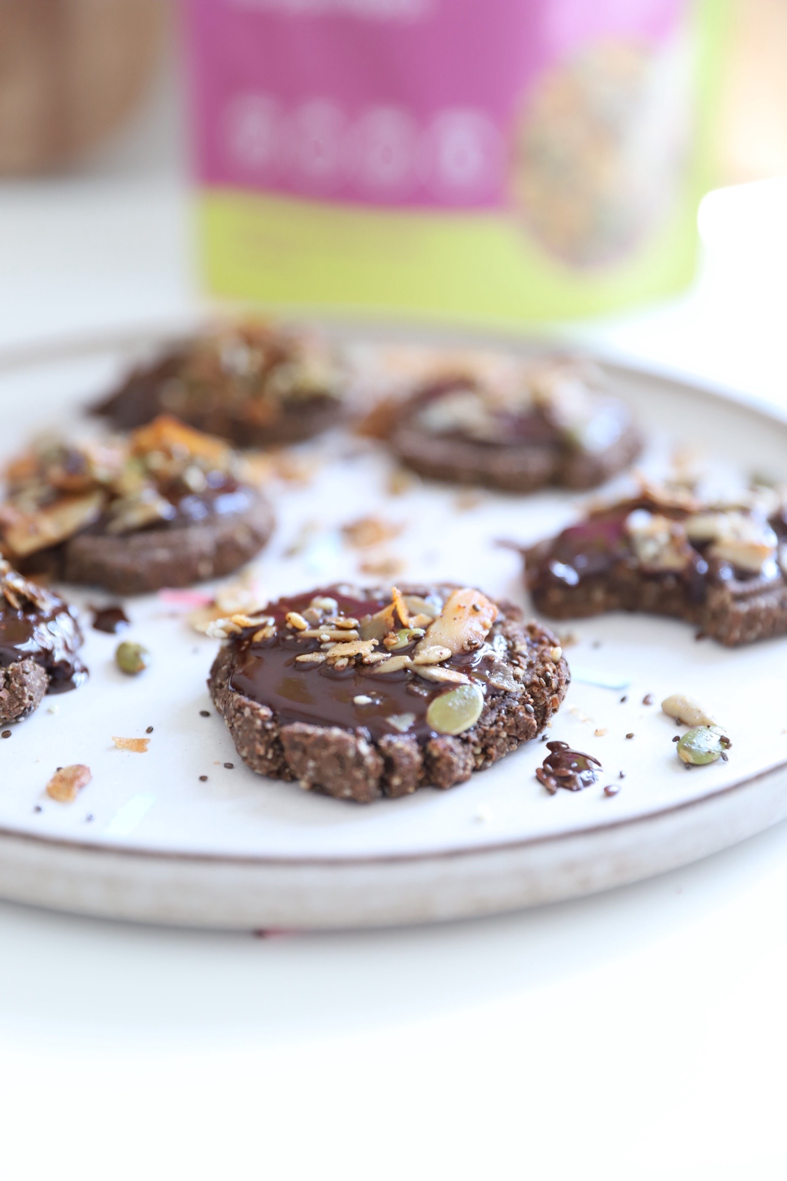 Crunchy Cookies With Chia Seeds - Live and Taste