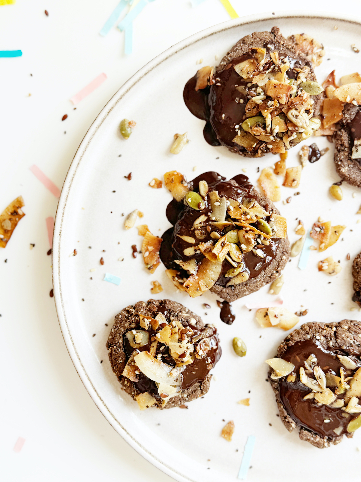 Crunchy Cookies With Chia Seeds - Live and Taste
